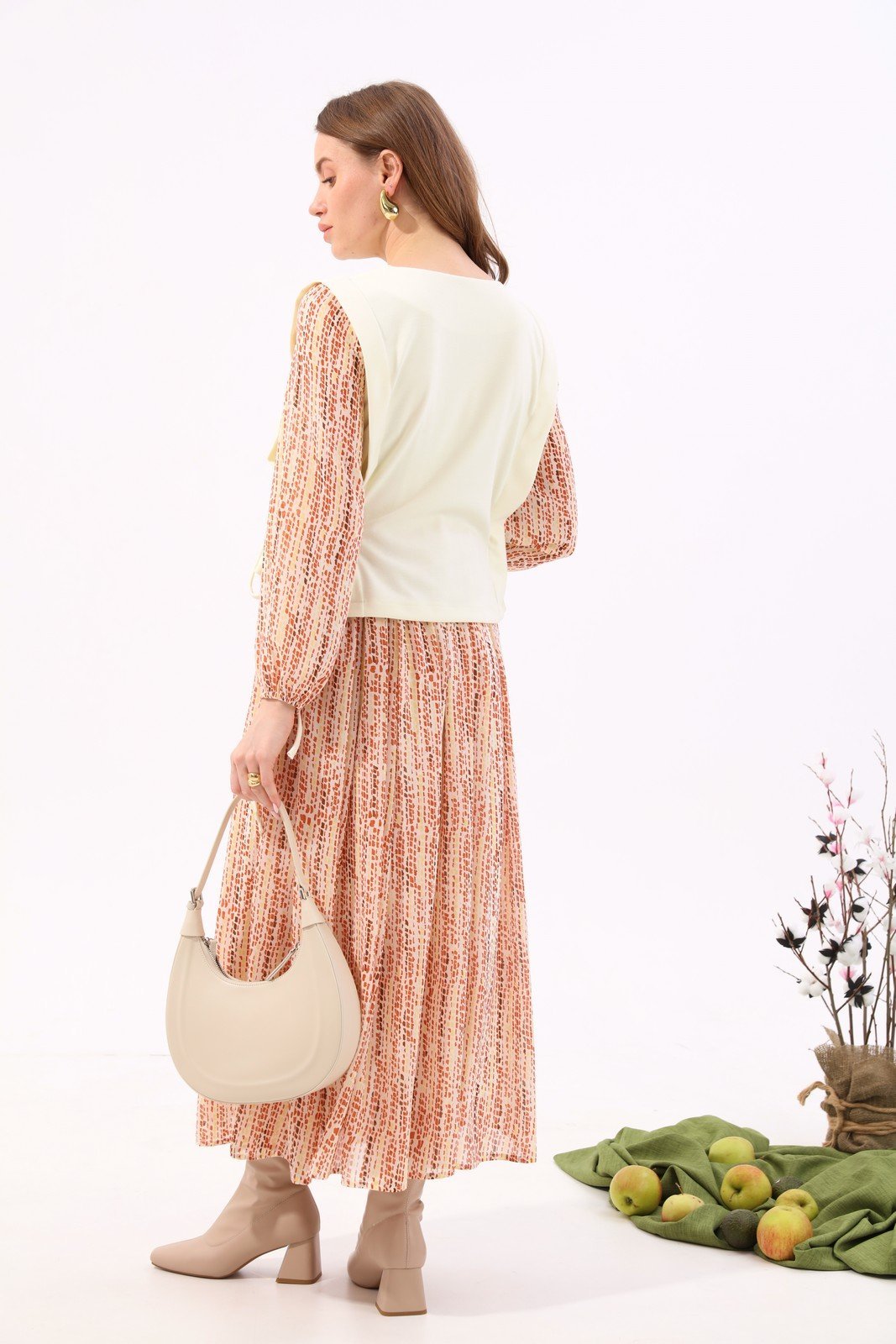 Платье 740-10 песочный NikVa купить - 5% скидка | в наличии